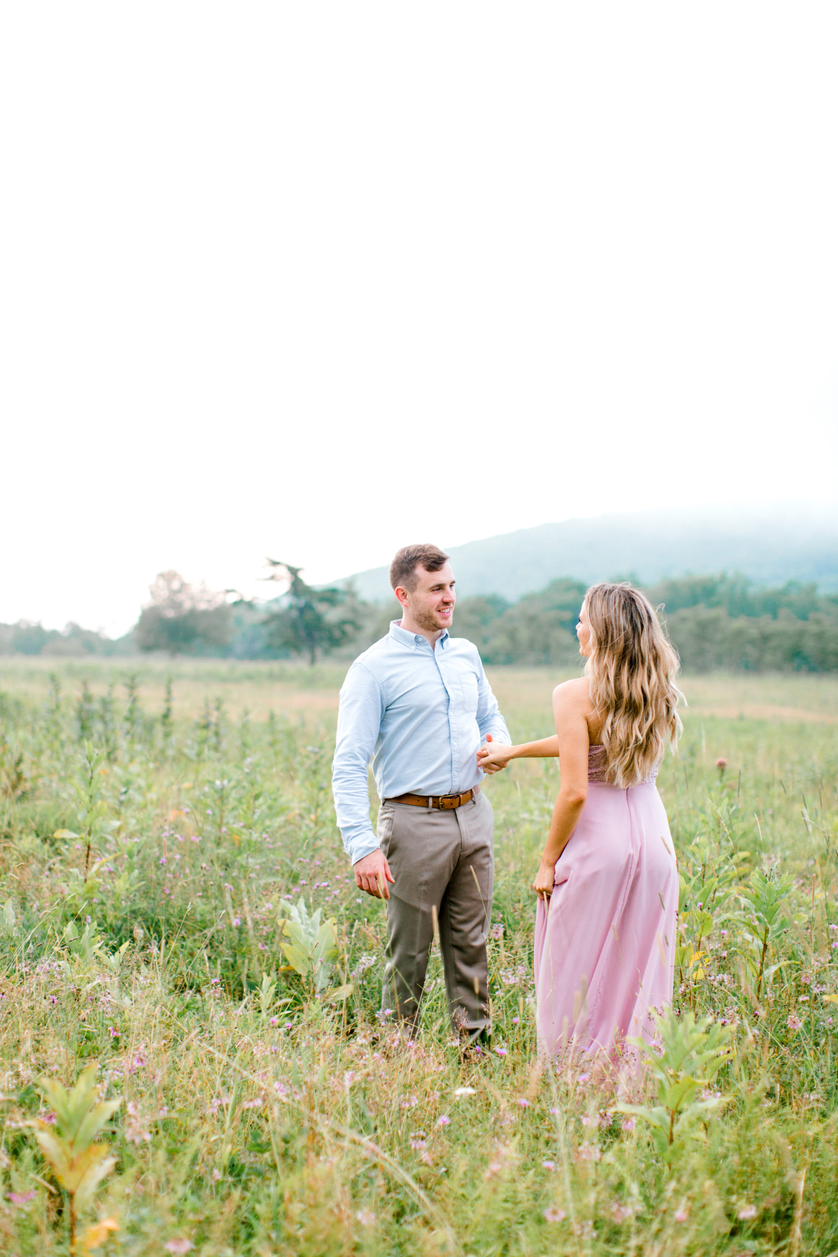 Sam & Luke – Skyline Drive Engagement Session | Nicole Ballard Photography