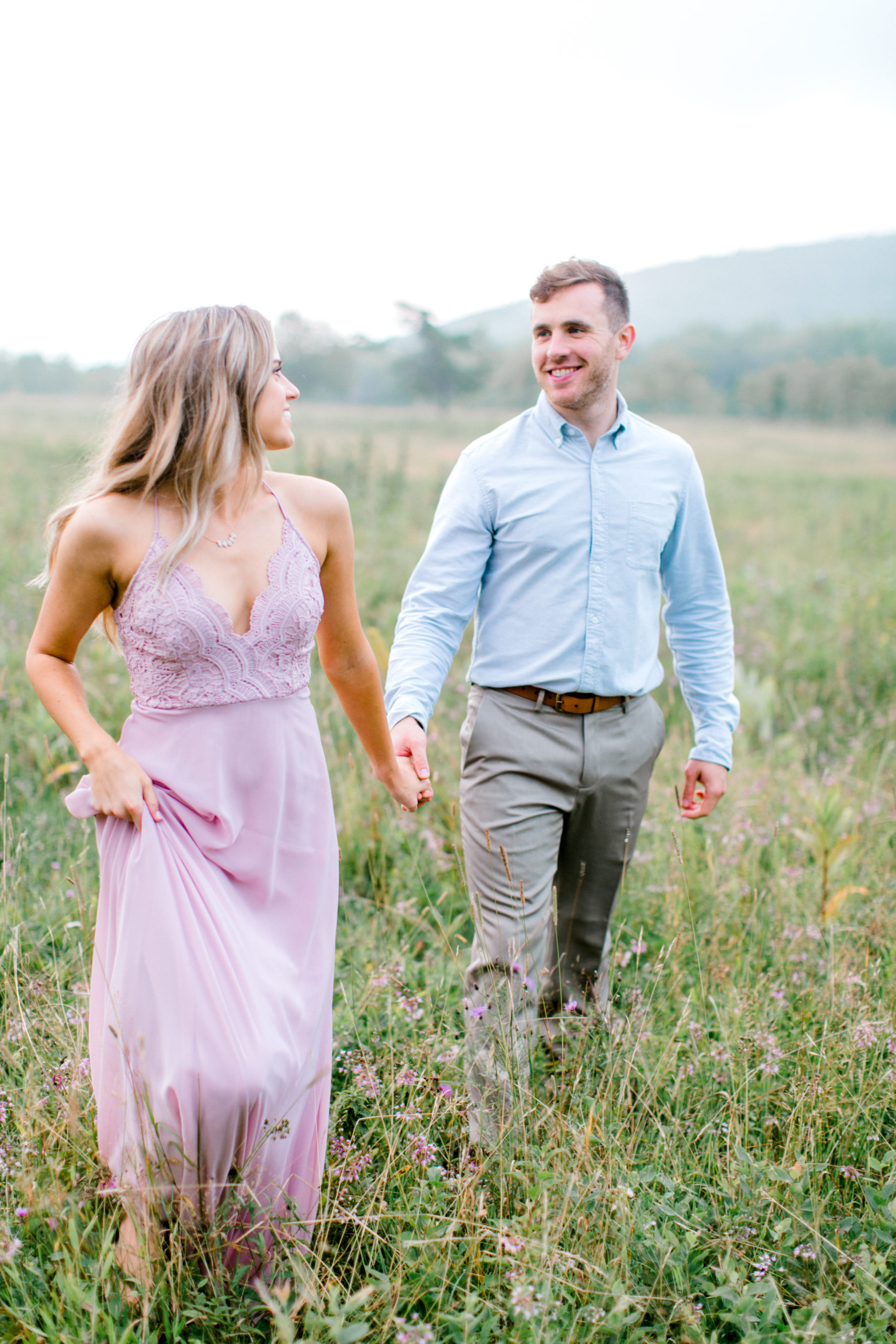 Sam & Luke – Skyline Drive Engagement Session | Nicole Ballard Photography